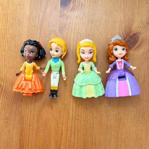 Disney | Toys | 4 Sophia Friends Ages 3 And Up | Poshmark